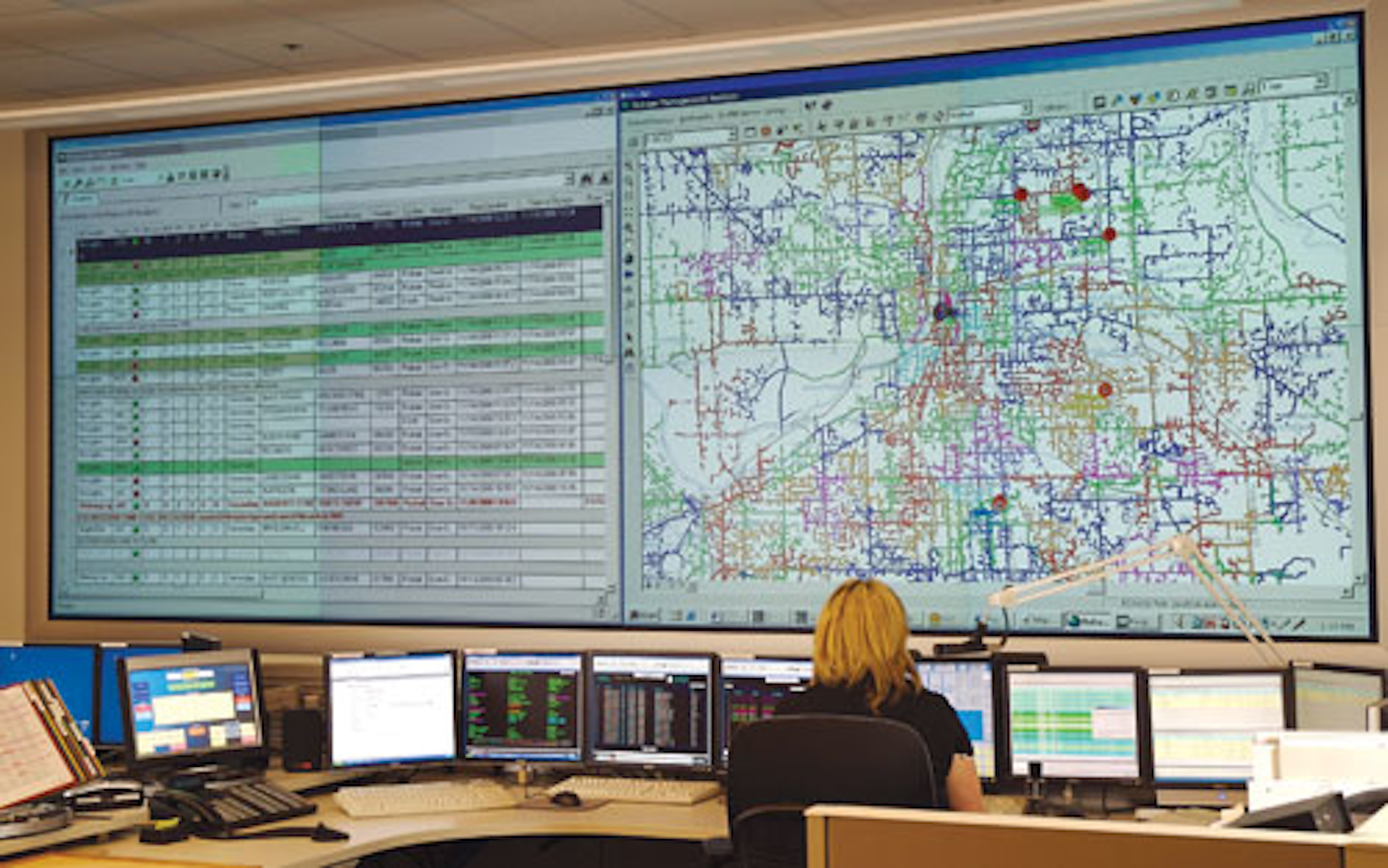 Integration of Advanced Metering Infrastructure and Outage Management ...